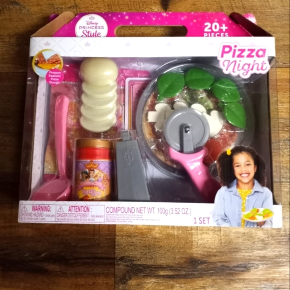 Disney | Toys | Disney Princess Style 2 Pc Pizza Set | Poshmark